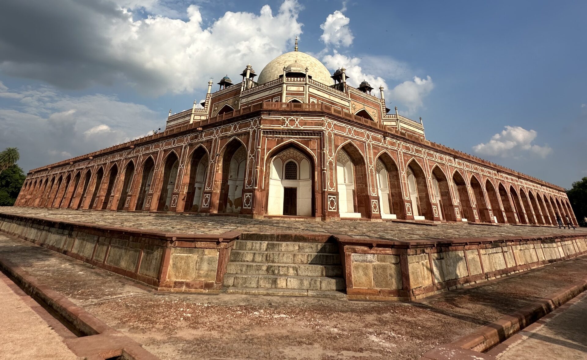 Delhi Rains And Humayun's Tomb Once Again - CommonLogues